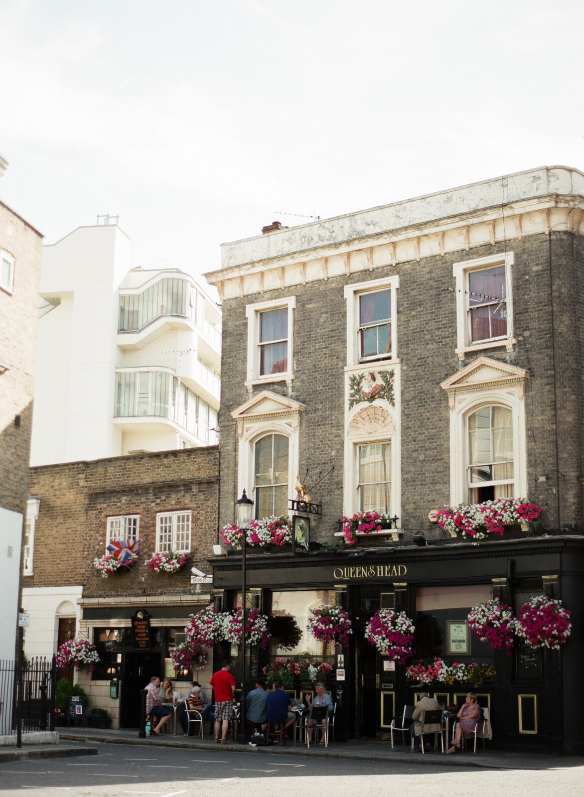 Must-See Spots in Notting Hill, London- unfoldedtravels.com